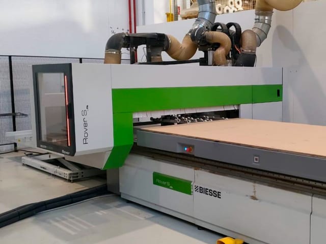 Used BIESSE | ROVER S 1536 FT-CNC Machine Centres With Flat Tables