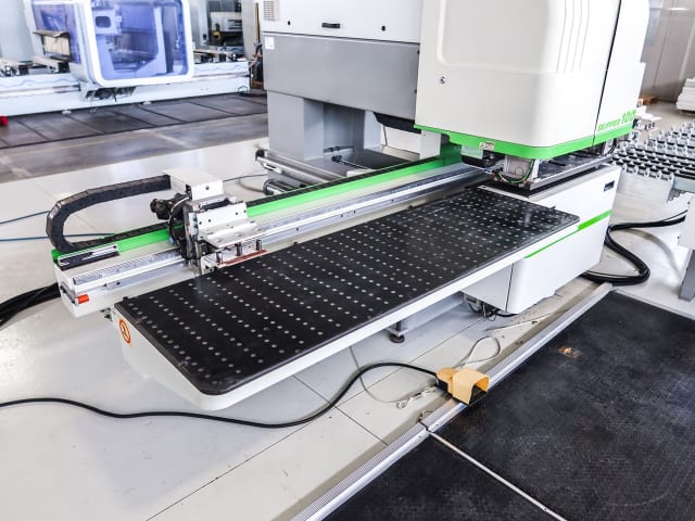 Usadas Máquina flexible de perforación BIESSE | SKIPPER 100 L