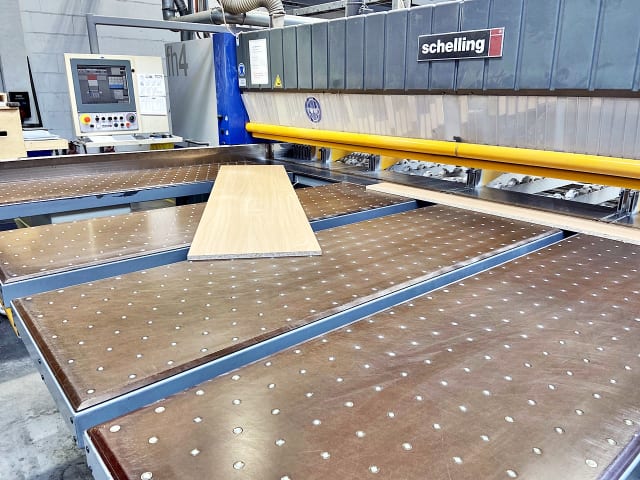 Used SCHELLING | FH 4 430/220-P-Beam panel saws with automatic warehouse
