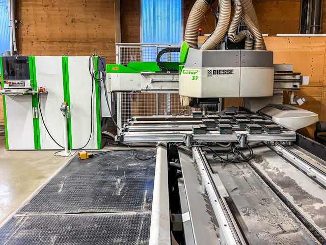 Used BIESSE | ROVER 37-CNC Machine Centers With Pod And Rail