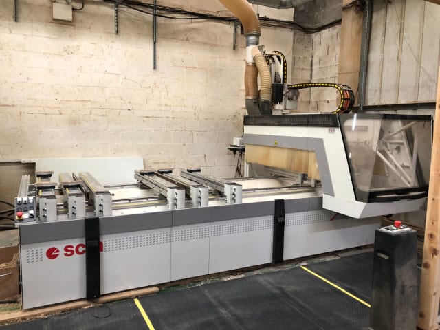 Used SCM | RECORD 100 NT TVN-CNC Machine Centers With Pod And Rail