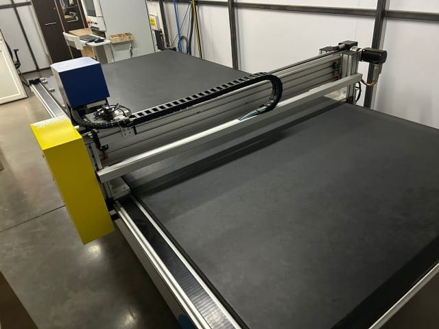 Used HECHT ELECTRONIC AG | OPTO DESQ VMAX 2750X1250 MM-CNC Machine ...