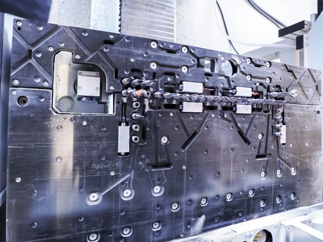 Used WEEKE | BHX 500 OPTIMAT-CNC for Flexible Drilling