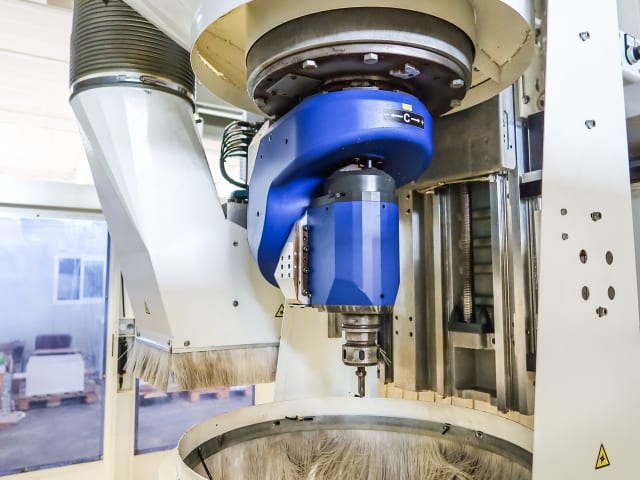 Used HOMAG | CENTATEQ P-210-5 Axis CNC Routers