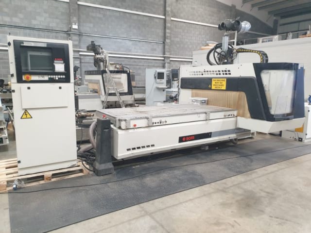 Used SCM | RECORD 125-CNC Machine Centres With Flat Table