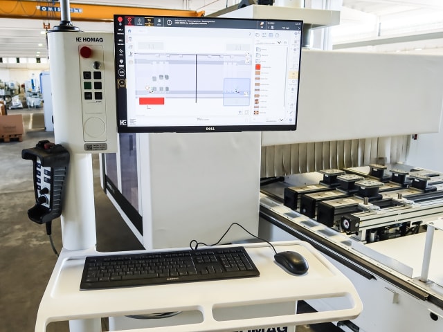 Used HOMAG | CENTATEQ P-210-5 Axis CNC Routers