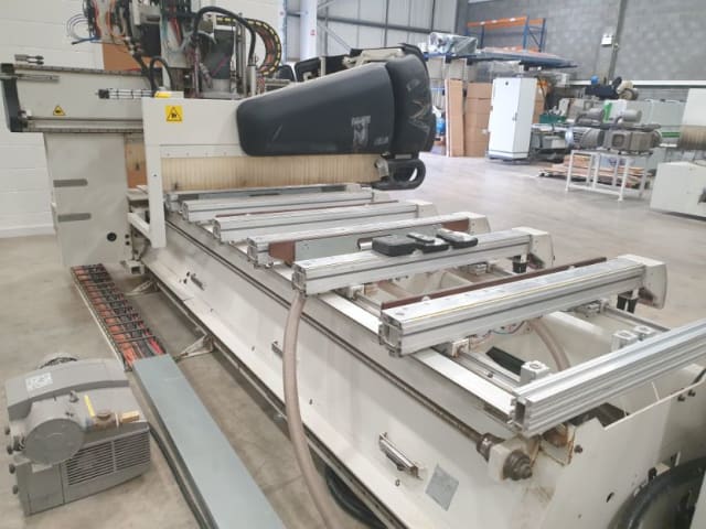 Used MORBIDELLI | AUTHOR 330-CNC Machine Centres With Pod And Rail