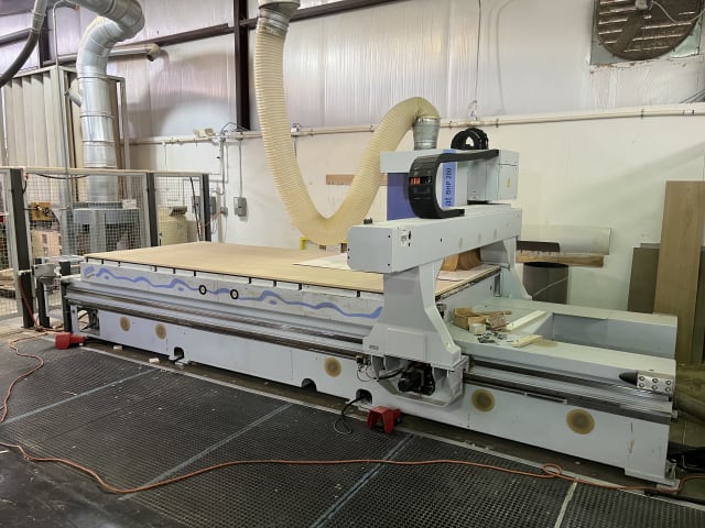 Used WEEKE | BHP 200-CNC Machine Center with NESTING Table