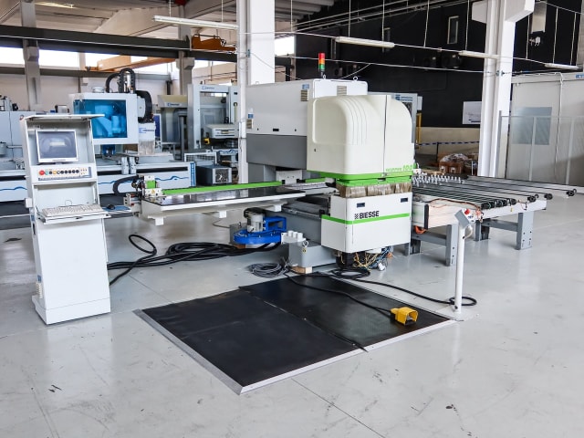 Used BIESSE | SKIPPER 100-CNC for Flexible Drilling